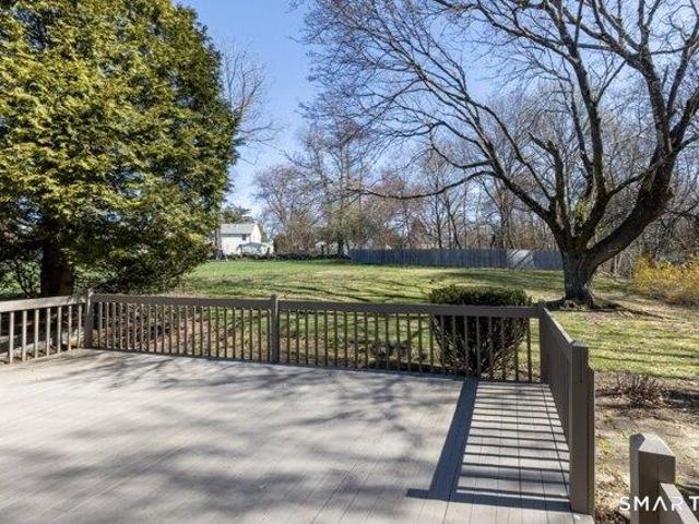 house with 4 bedroom, Fairfield CT DS102559516