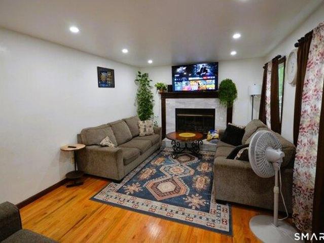 house with 4 bedroom, Fairfield CT DS103438500
