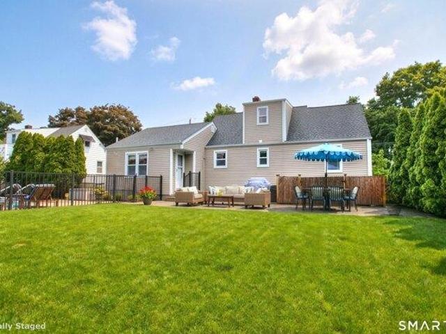 house with 4 bedroom, Fairfield CT DS104441653