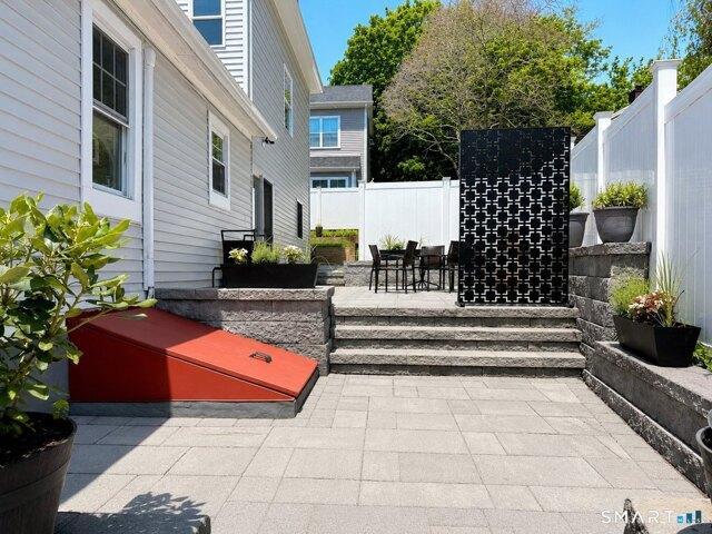 house with 4 bedroom, Fairfield CT DS104299270