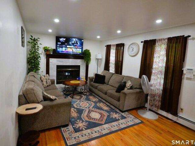 house with 4 bedroom, Fairfield CT ES103438500