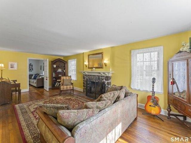 house with 4 bedroom, Fairfield CT ES103161387