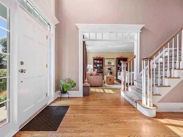 house with 4 bedroom, Fairfield CT ES104410835