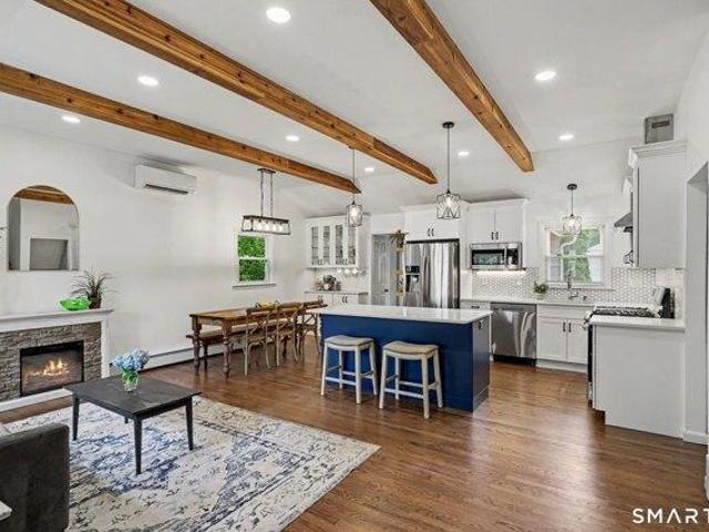 house with 4 bedroom, Fairfield CT ES104901519