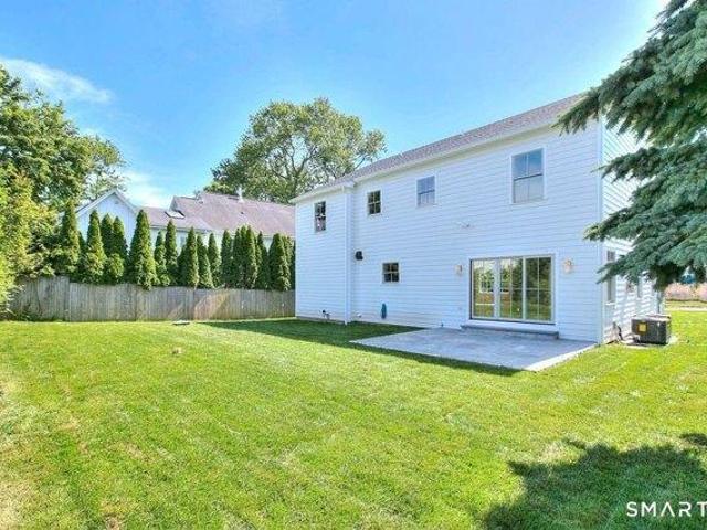 house with 4 bedroom, Fairfield CT ES104236009
