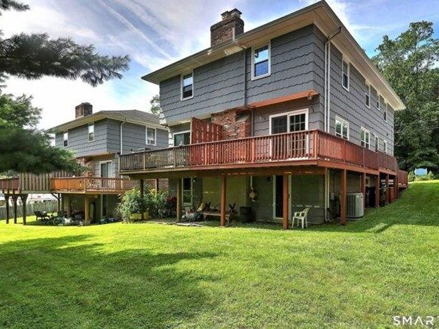 house with 4 bedroom, Fairfield CT ES105127180