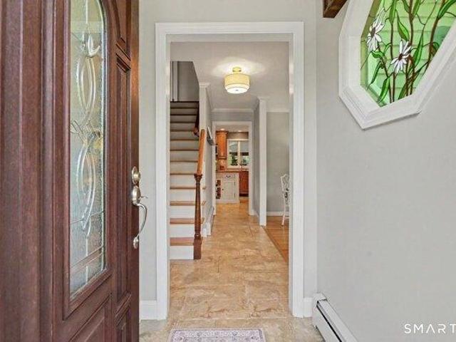 house with 4 bedroom, Fairfield CT ES105142957
