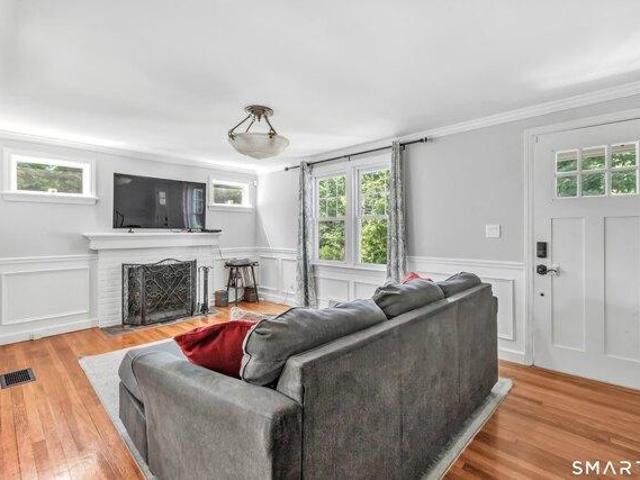 house with 4 bedroom, Fairfield CT ES105144872