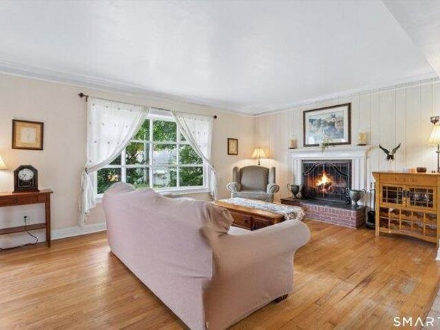 house with 4 bedroom, Fairfield CT ES105144931