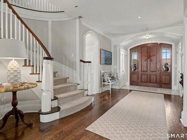 house with 4 bedroom, Fairfield CT ES105207369