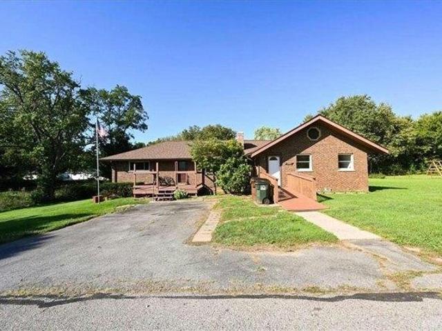 house with 4 bedroom, Fairfield OH DLS88247532