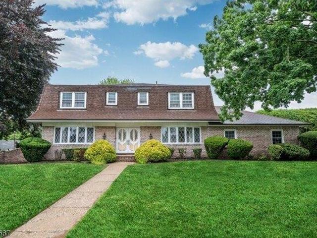 house with 4 bedroom, Fairfield NJ DS104189557