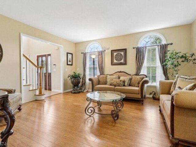 house with 4 bedroom, Fairfield NJ ES104908968