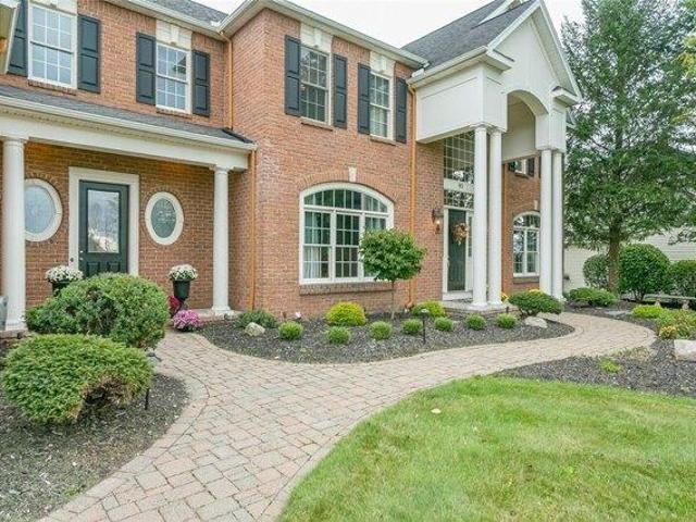house with 4 bedroom, Fairport NY DS89997643