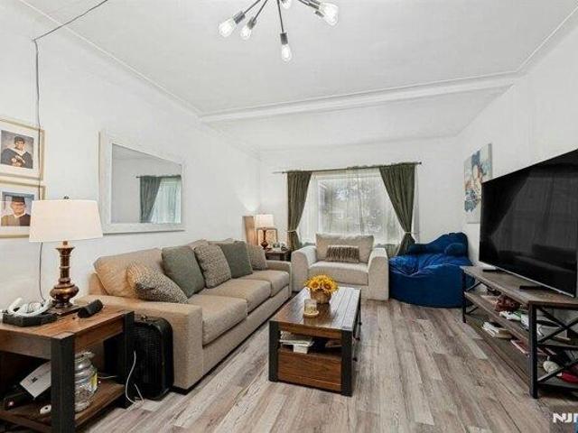 house with 4 bedroom, Fairview NJ DS104297100