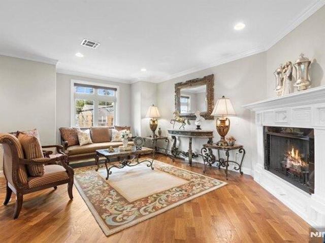 house with 4 bedroom, Fairview NJ DS104410892