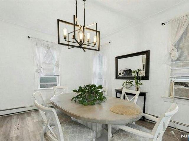 house with 4 bedroom, Fairview NJ ES104832048