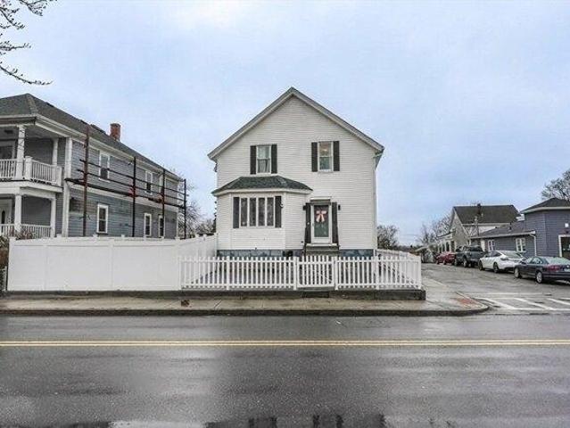 house with 4 bedroom, Fall River MA DLS101800366