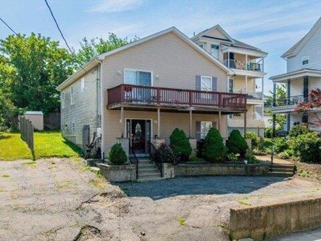 house with 4 bedroom, Fall River MA DS104010149