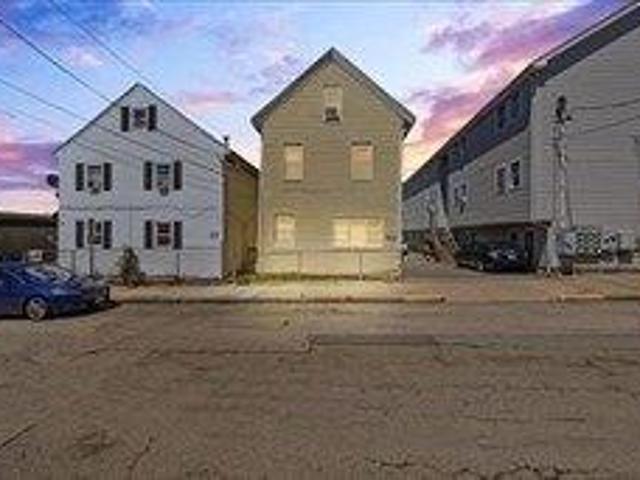 house with 4 bedroom, Fall River MA DS104153417
