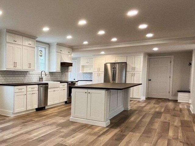 house with 4 bedroom, Fall River MA DS104479762