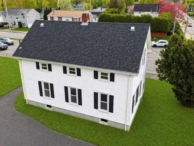 house with 4 bedroom, Fall River MA DS102593558