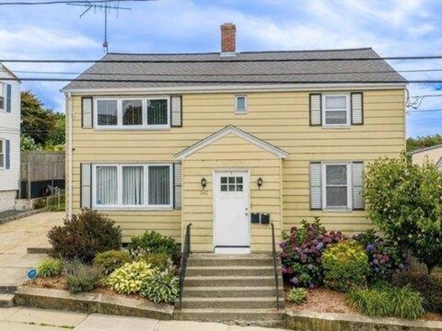 house with 4 bedroom, Fall River MA ES104904590