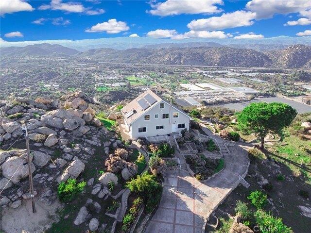 house with 4 bedroom, Fallbrook CA DS90742879