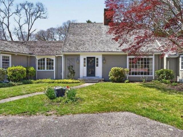 house with 4 bedroom, Falmouth MA DLS102281453
