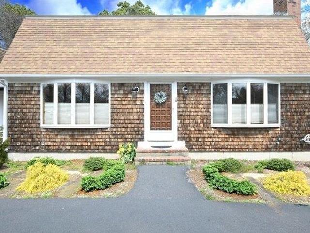 house with 4 bedroom, Falmouth MA DLS102371087