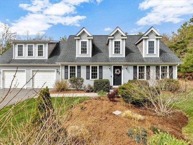 house with 4 bedroom, Falmouth MA DS102257757