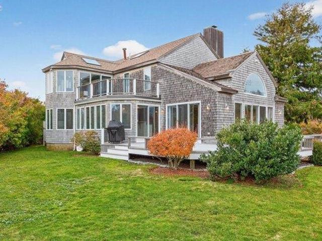 house with 4 bedroom, Falmouth MA DS102585171