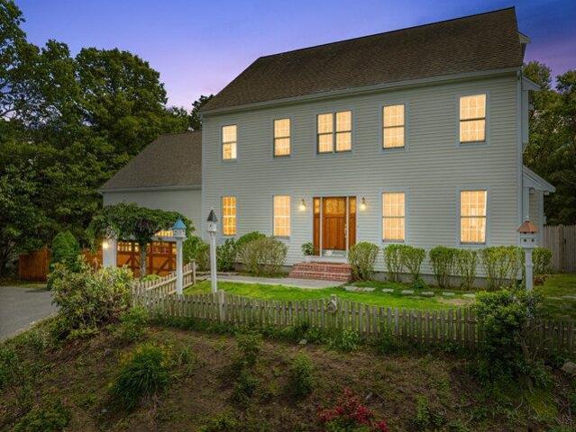 house with 4 bedroom, Falmouth MA DS104076124