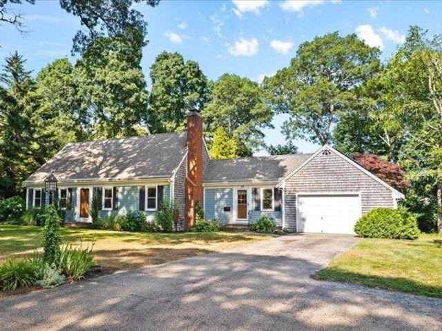 house with 4 bedroom, Falmouth MA DS104235920
