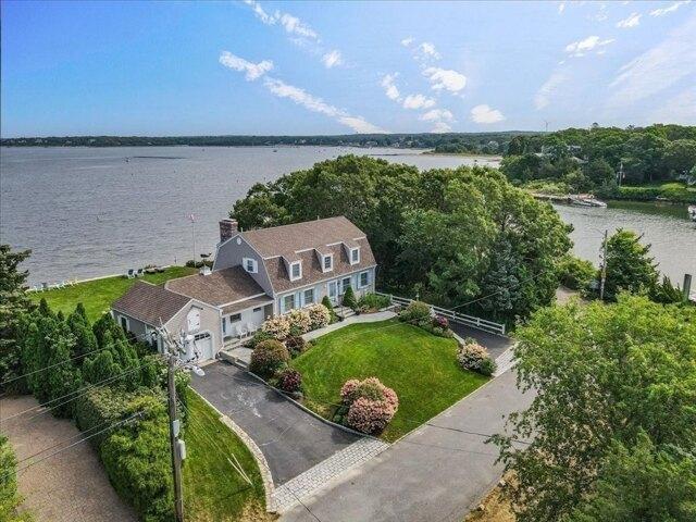 house with 4 bedroom, Falmouth MA DS104405624