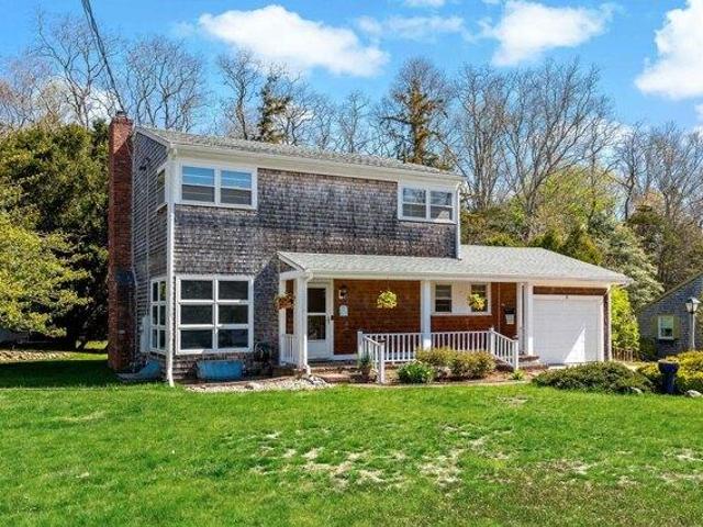 house with 4 bedroom, Falmouth MA ES103072727