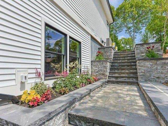 house with 4 bedroom, Falmouth MA ES103887268