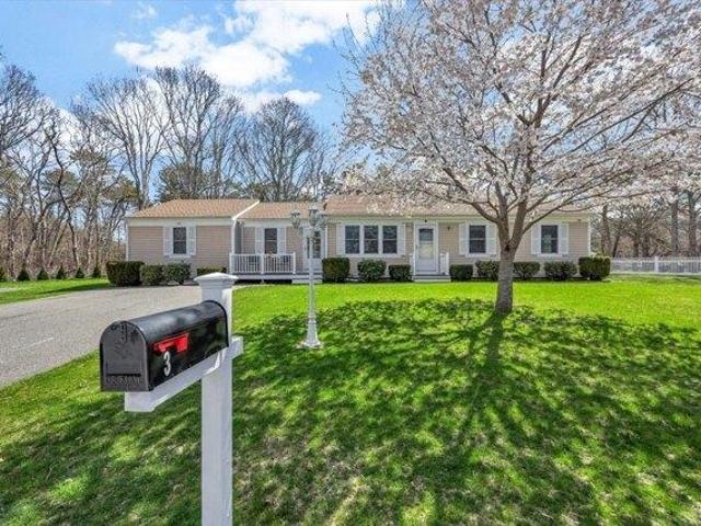 house with 4 bedroom, Falmouth MA ES103807906