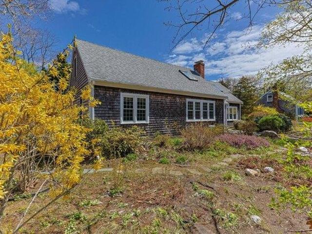 house with 4 bedroom, Falmouth MA ES104045444