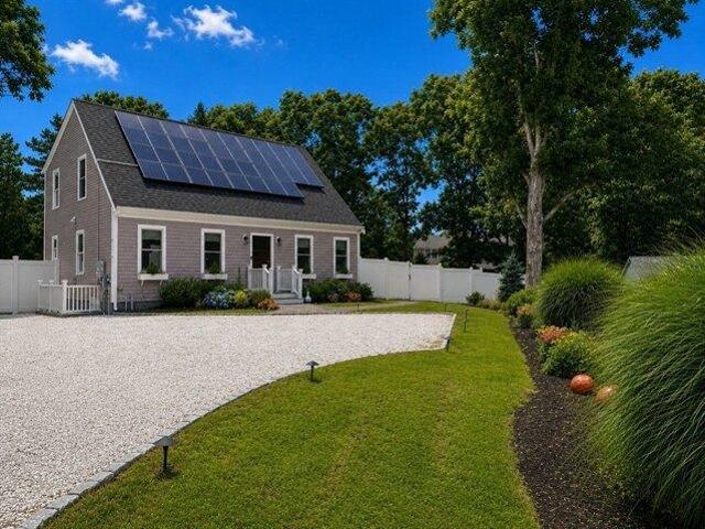 house with 4 bedroom, Falmouth MA ES104407964