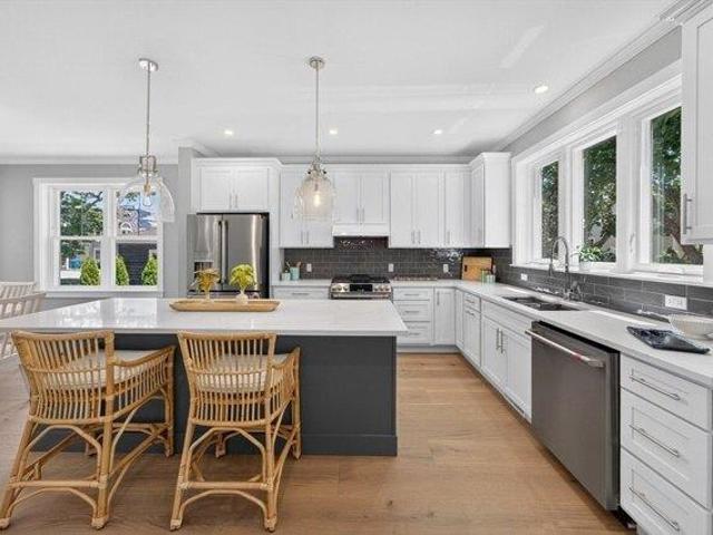 house with 4 bedroom, Falmouth MA ES104758200
