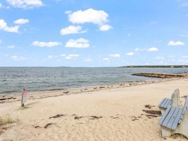house with 4 bedroom, Falmouth MA ES104791319