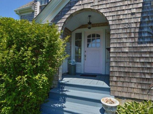 house with 4 bedroom, Falmouth MA ES104848776