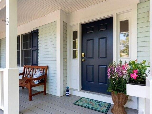 house with 4 bedroom, Falmouth MA ES104835444