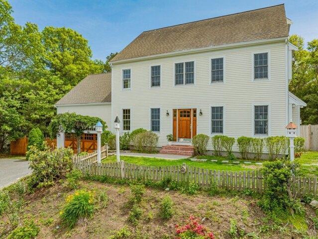 house with 4 bedroom, Falmouth MA ES105140308