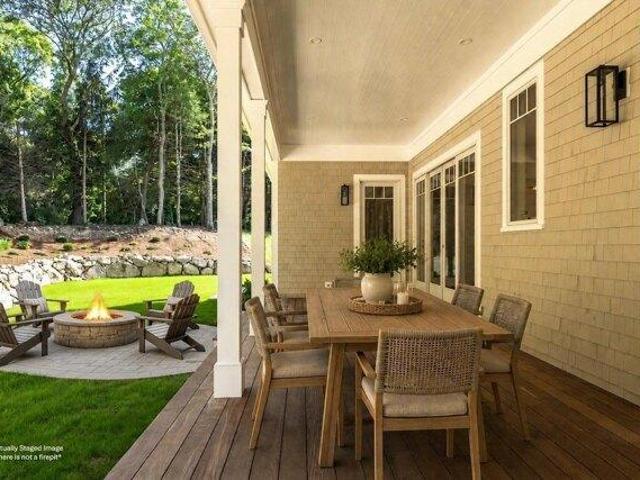 house with 4 bedroom, Falmouth MA ES105171770