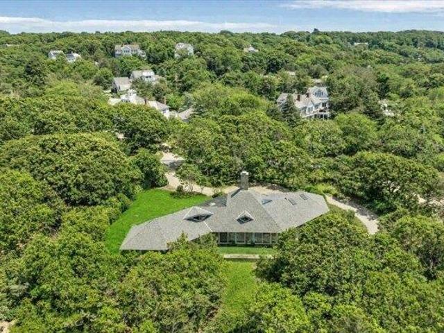house with 4 bedroom, Falmouth MA ES105104818