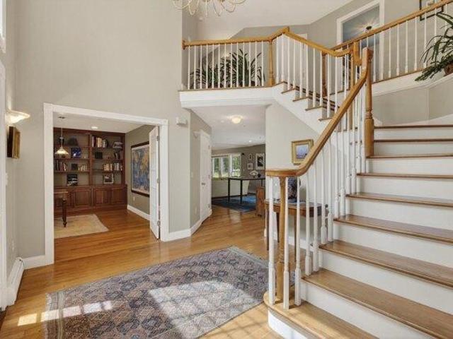 house with 4 bedroom, Falmouth ME ES104011268
