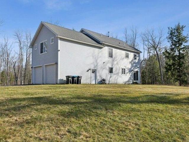 house with 4 bedroom, Falmouth ME ES104296784