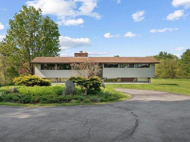 house with 4 bedroom, Falmouth ME ES104235450